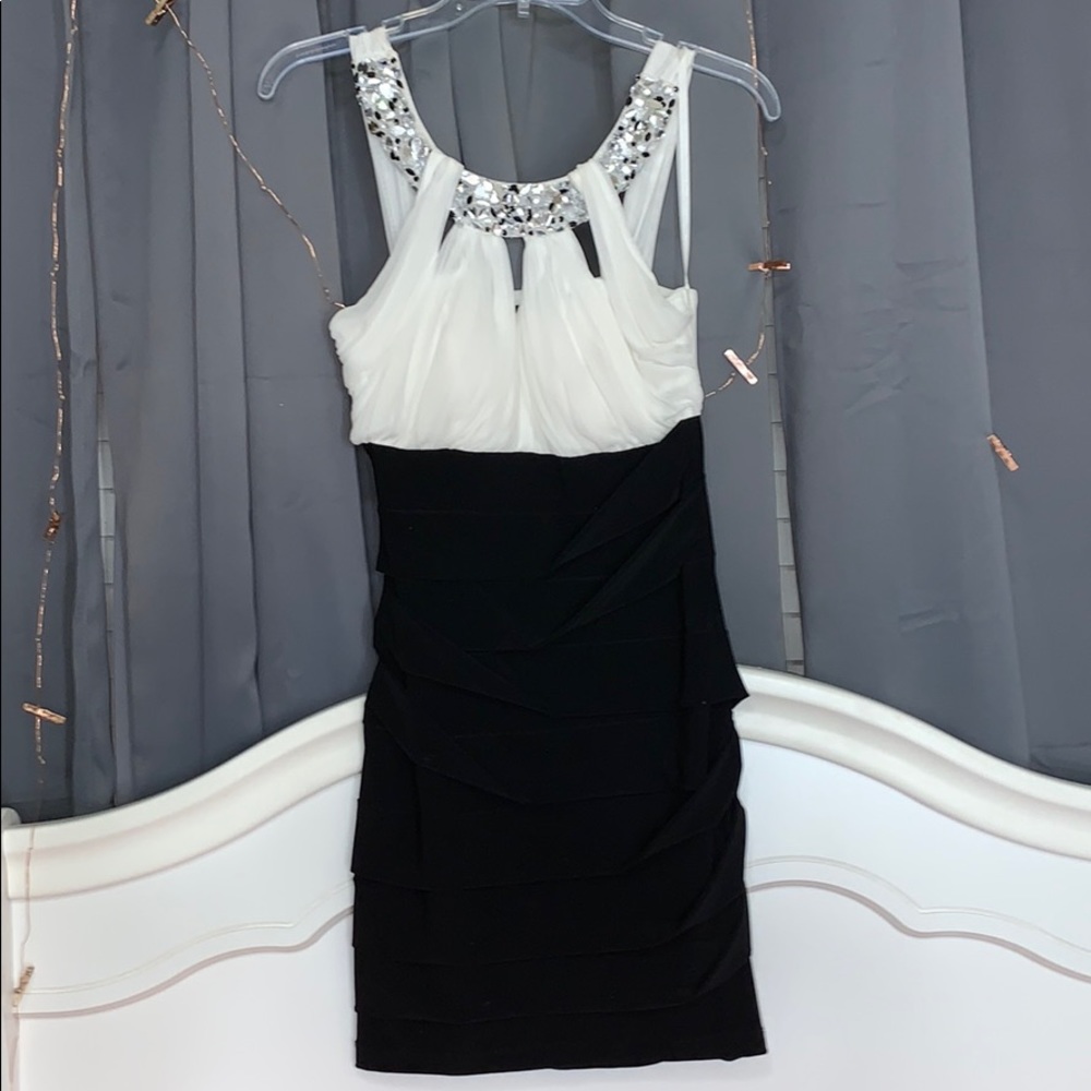 Jodi Kristopher Body Con Formal Dress - Gem